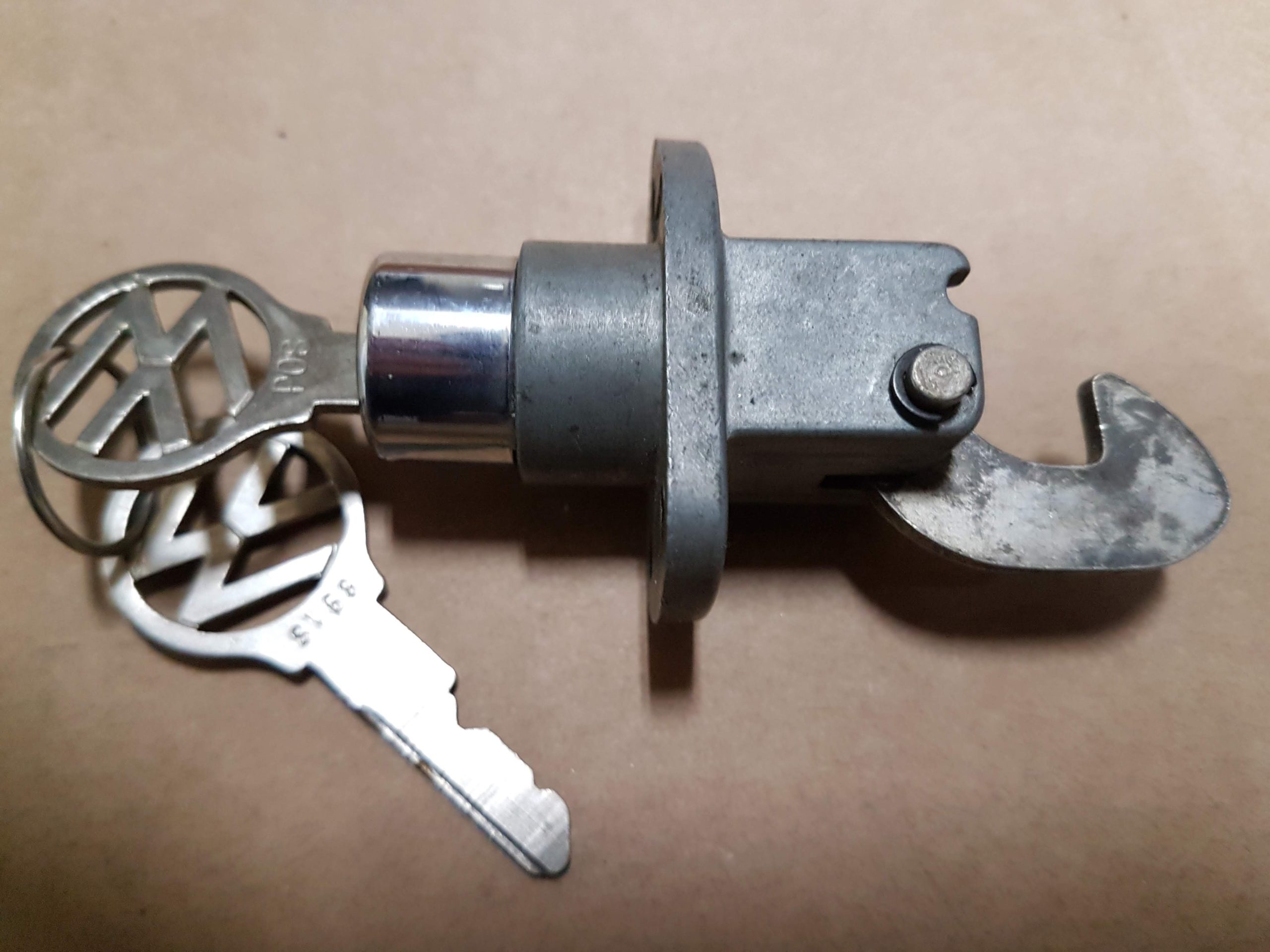 113827503A Rear hood lock | HERITAGE STOCKS - Original Parts