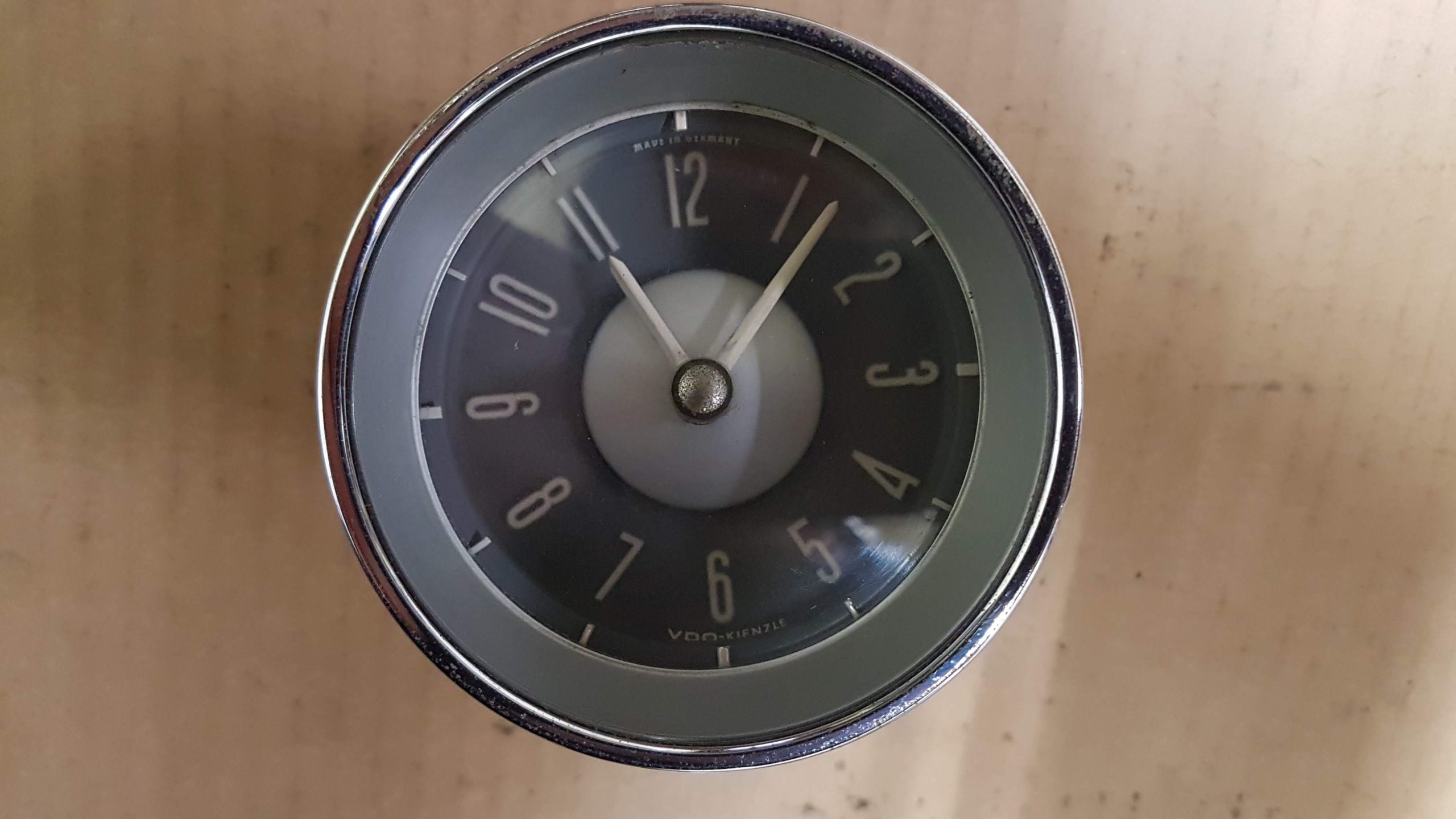 311919203A Clock 12v | HERITAGE STOCKS - Original Parts