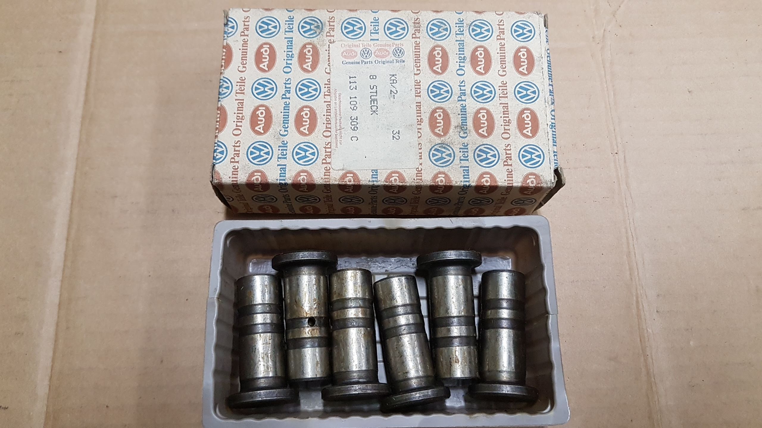 113109309C Cam follower | HERITAGE STOCKS - Original Parts