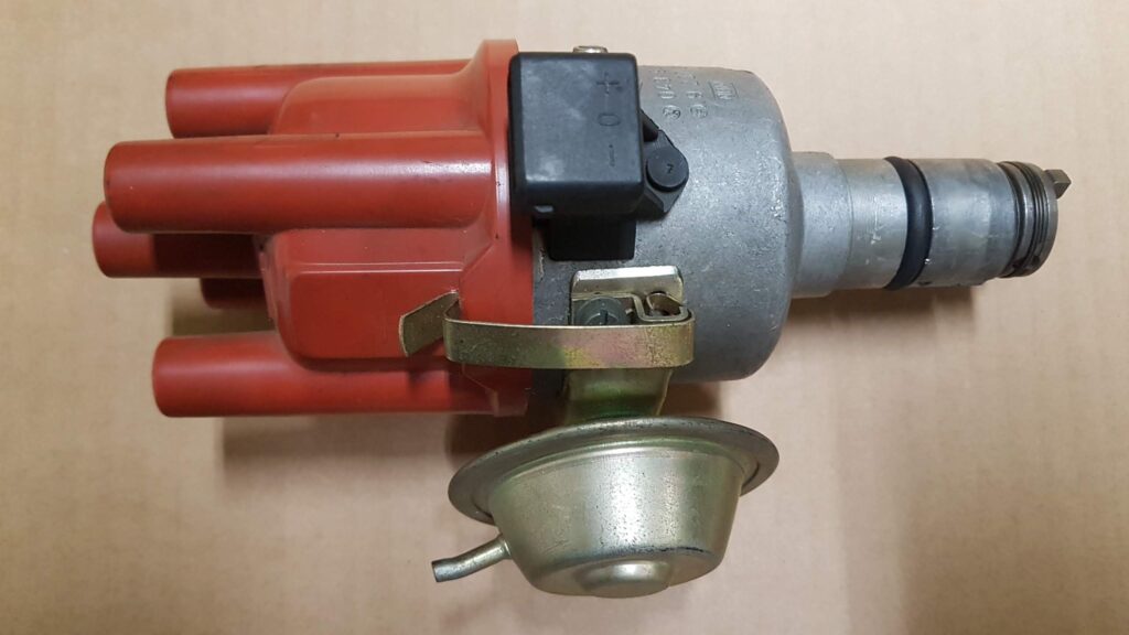 043905205M Distributor Bosch | HERITAGE STOCKS - Original Parts