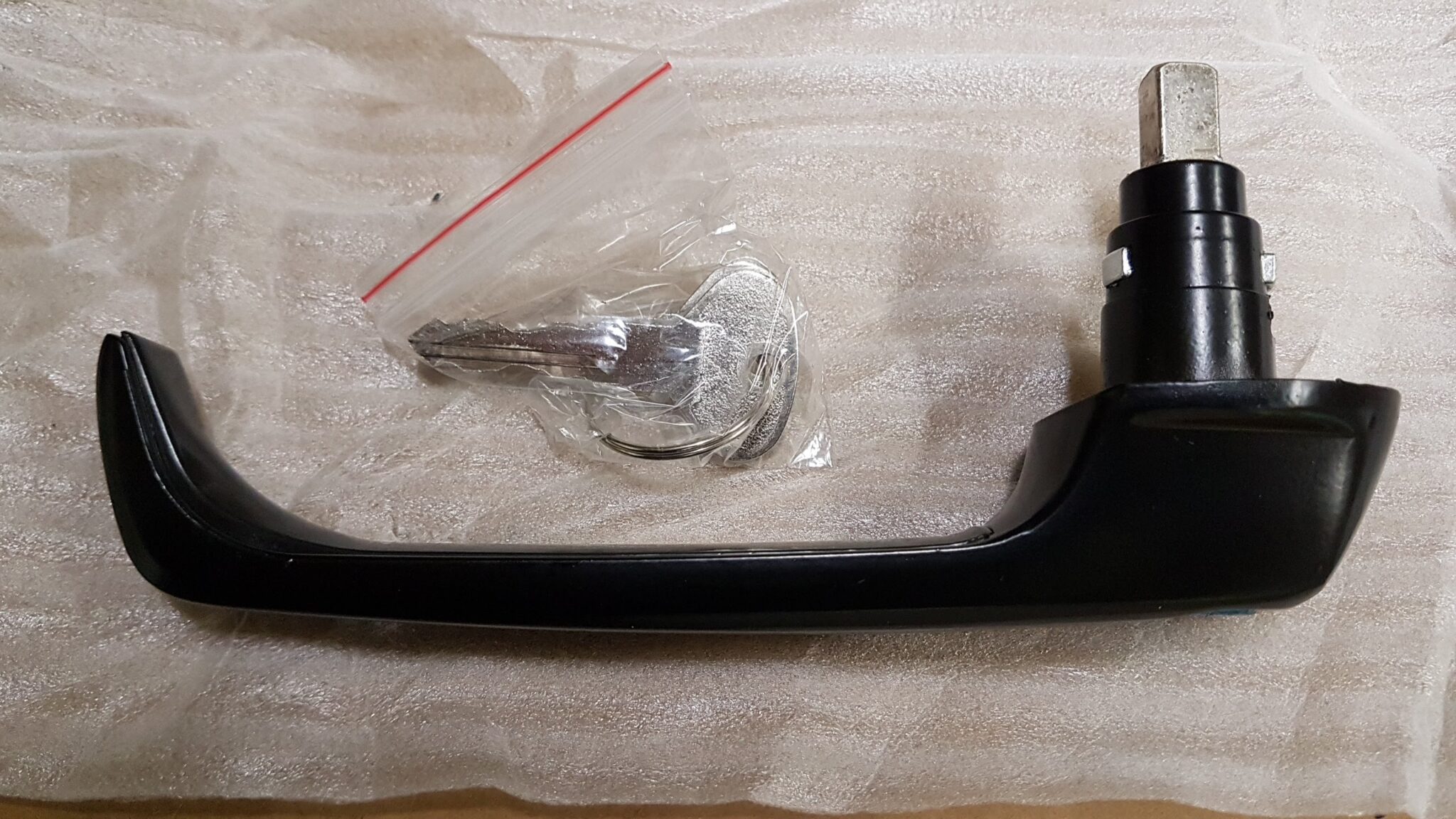 251843704E Sliding door handle | HERITAGE STOCKS - Original Parts