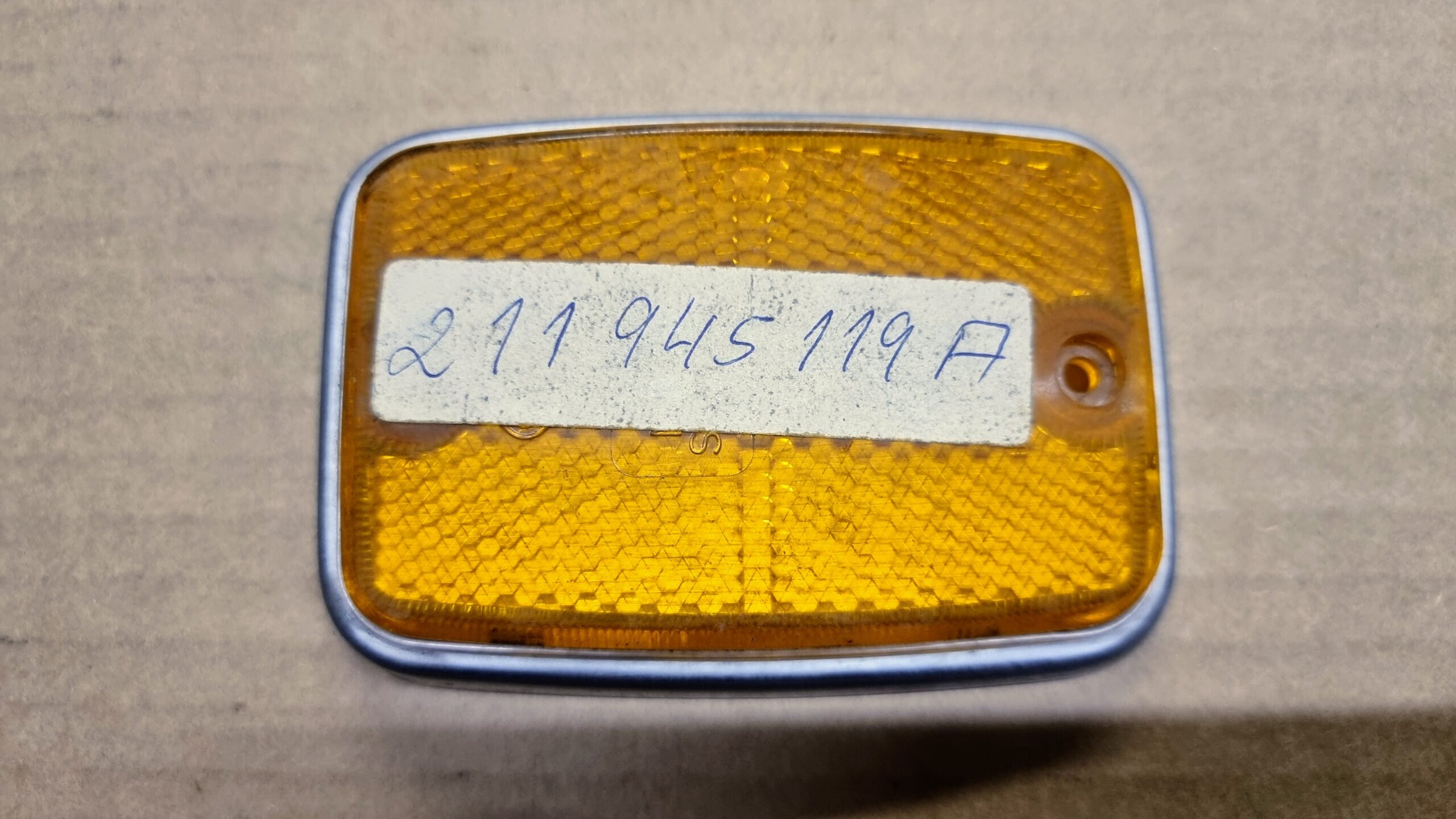 211945119A Side reflector | HERITAGE STOCKS - Original Parts