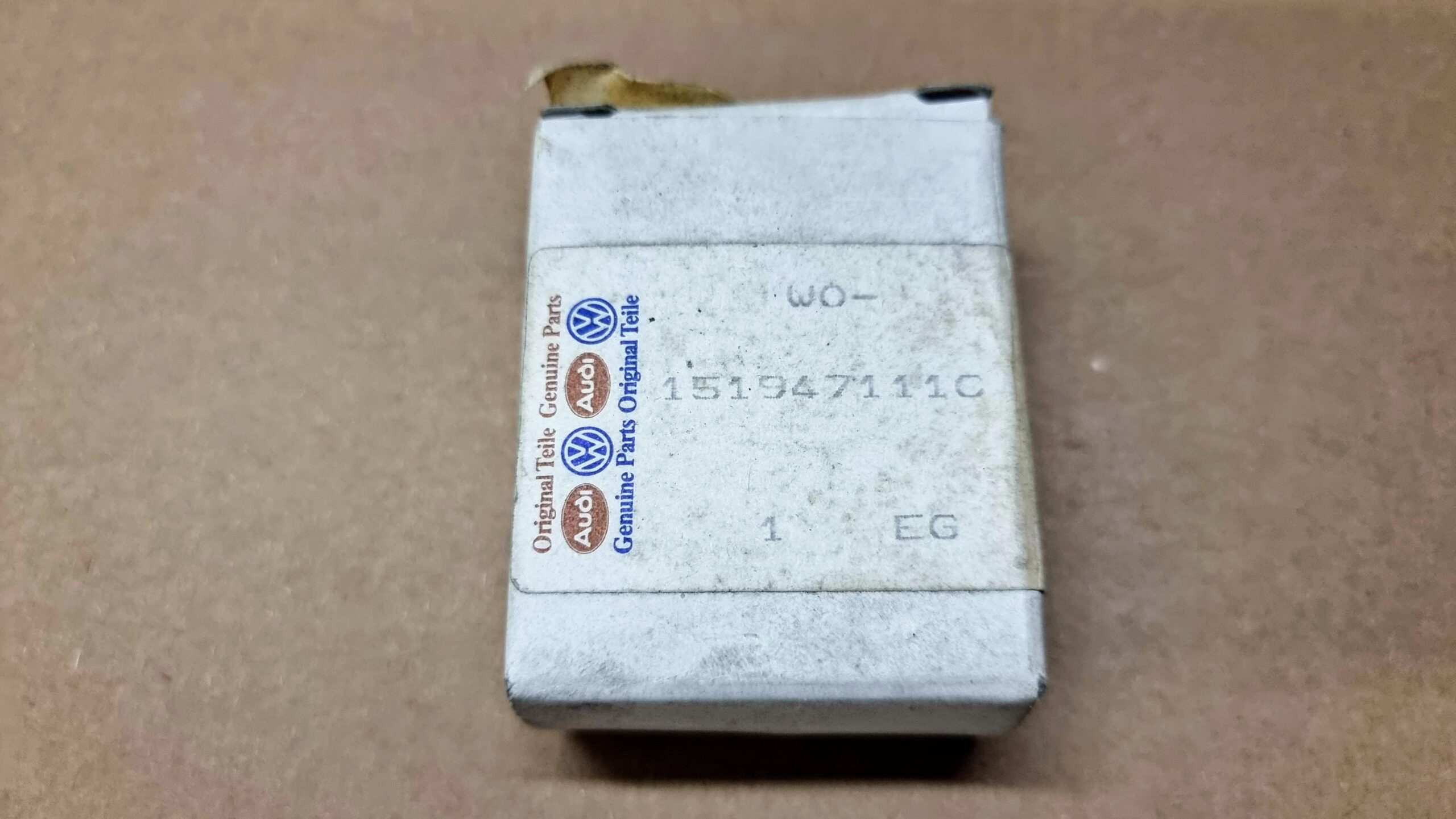 151947111C Interior light | HERITAGE STOCKS - Original Parts