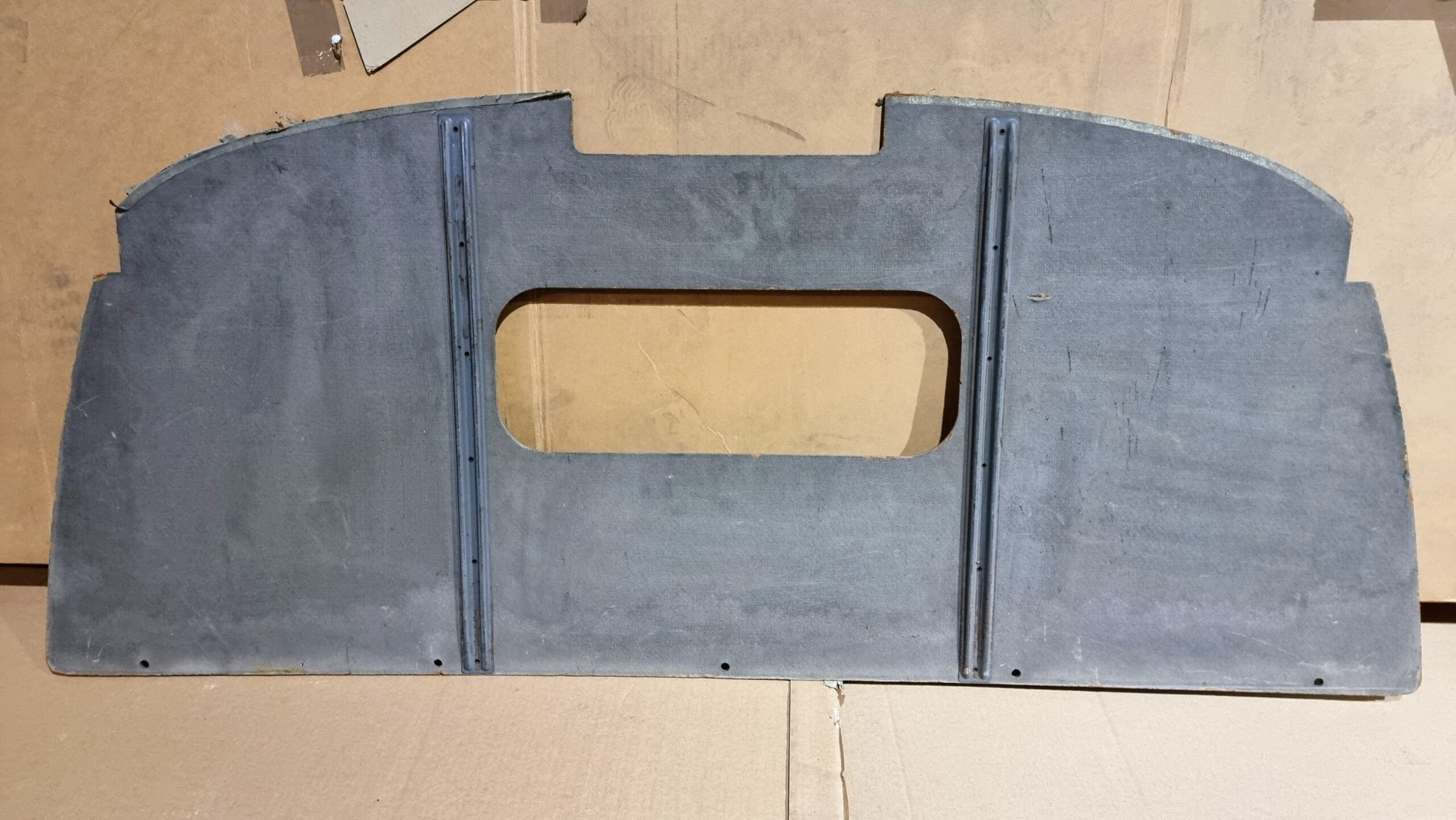 211863053A Cab divider | HERITAGE STOCKS - Original Parts