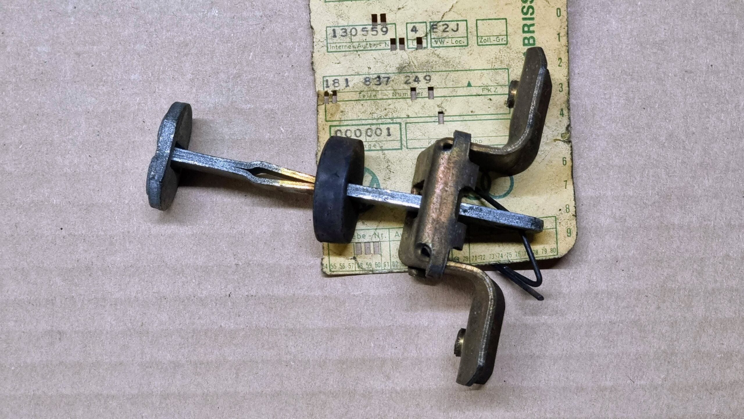 181837249 Door check rod | HERITAGE STOCKS - Original Parts