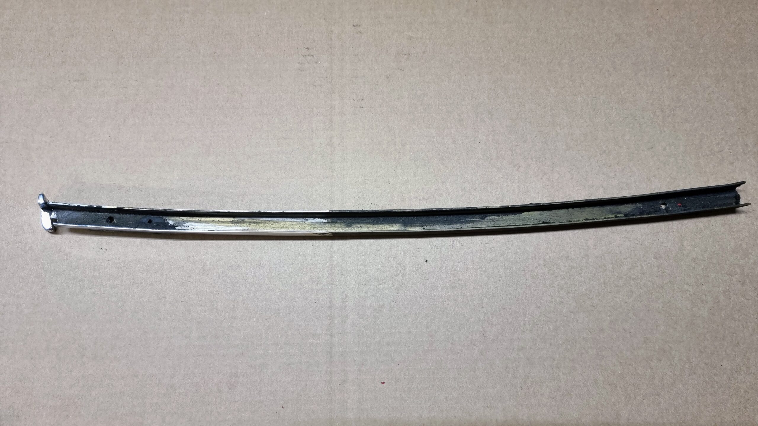90154202440 Guide rear | HERITAGE STOCKS - Original Parts