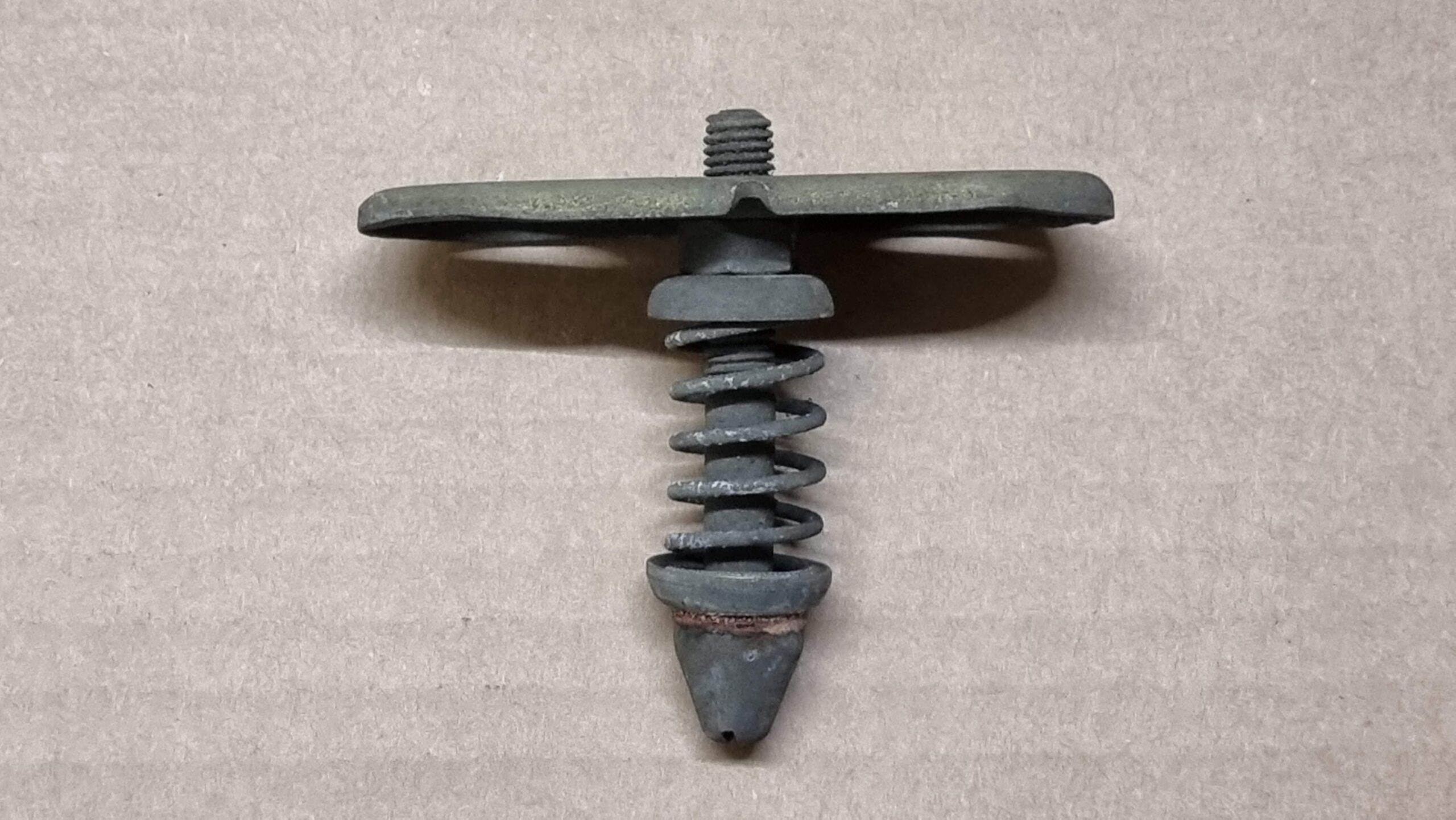 311827507X Lock pin carrier | HERITAGE STOCKS - Original Parts
